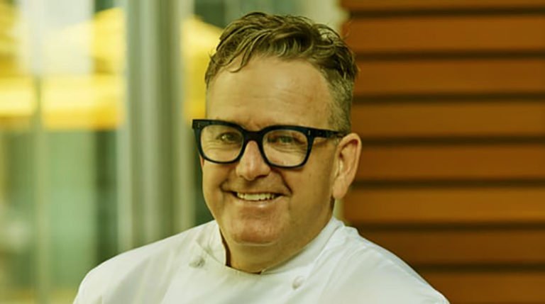 Rob Feenie Biography and Facts. - Famous Chefs